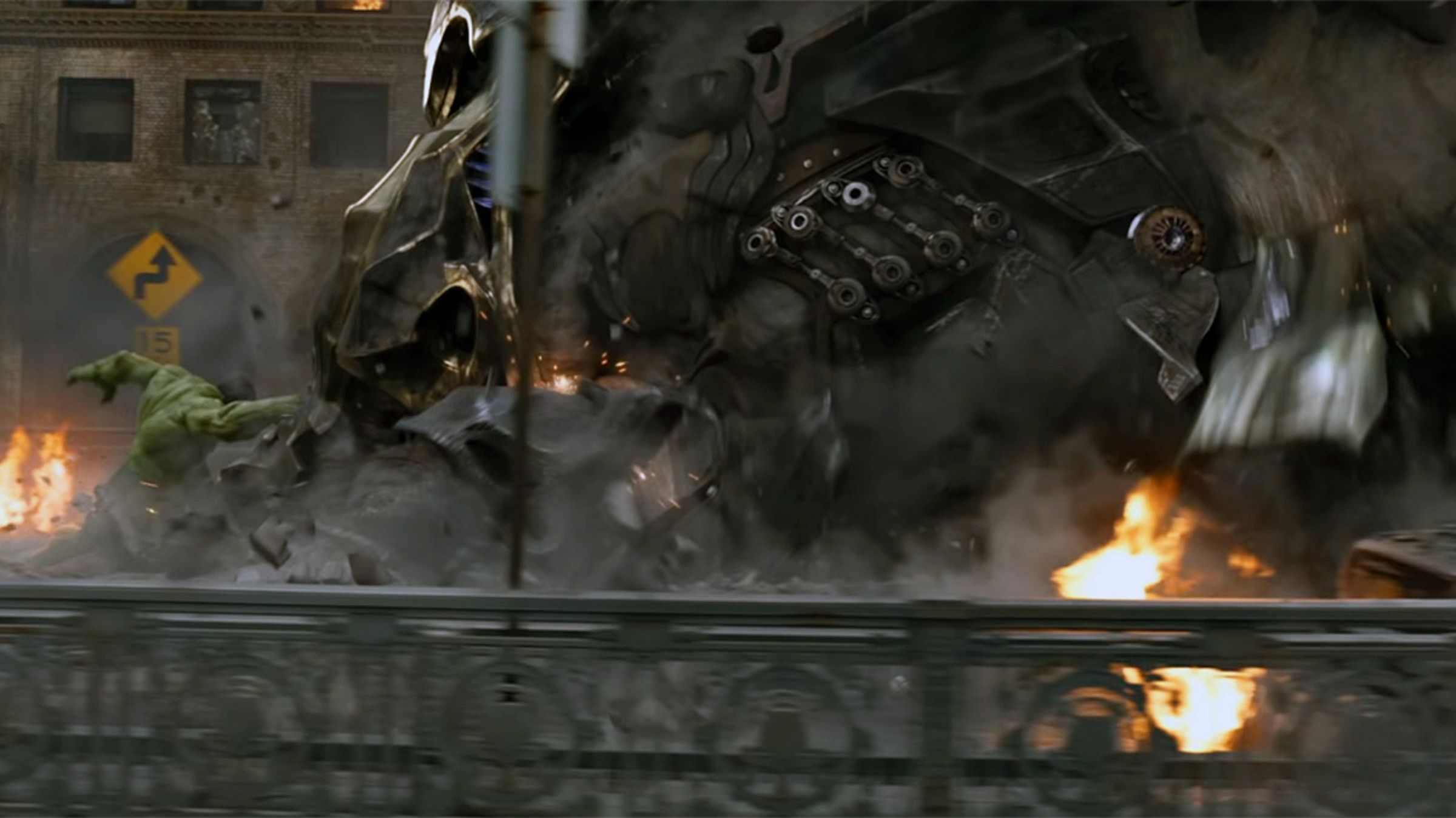 The Hulk's 7 Most Impressive Feats of Power in 9 MCU Appearances ...