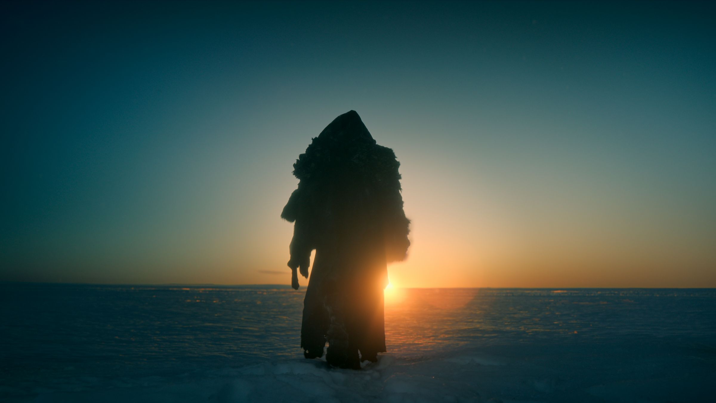 Frankenstein: How Closely Does Netflix's Movie Follow Mary Shelley's ...