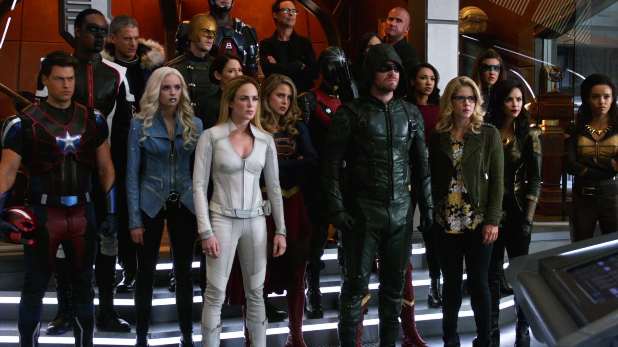 9 Years Ago Today, the Arrowverse Spoiled One of Its Biggest Reveals ...