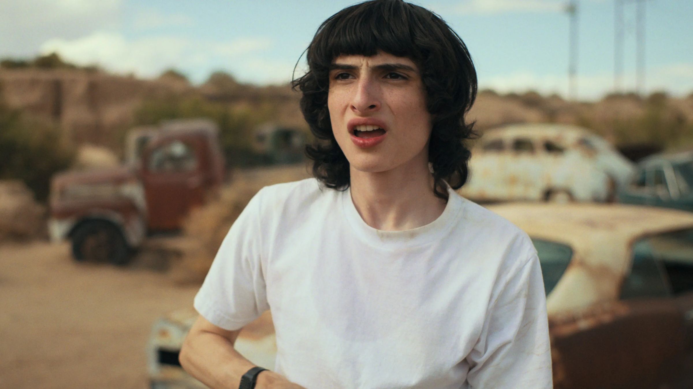 How Old Stranger Things’ Actors Are Compared to Their Characters (& How ...
