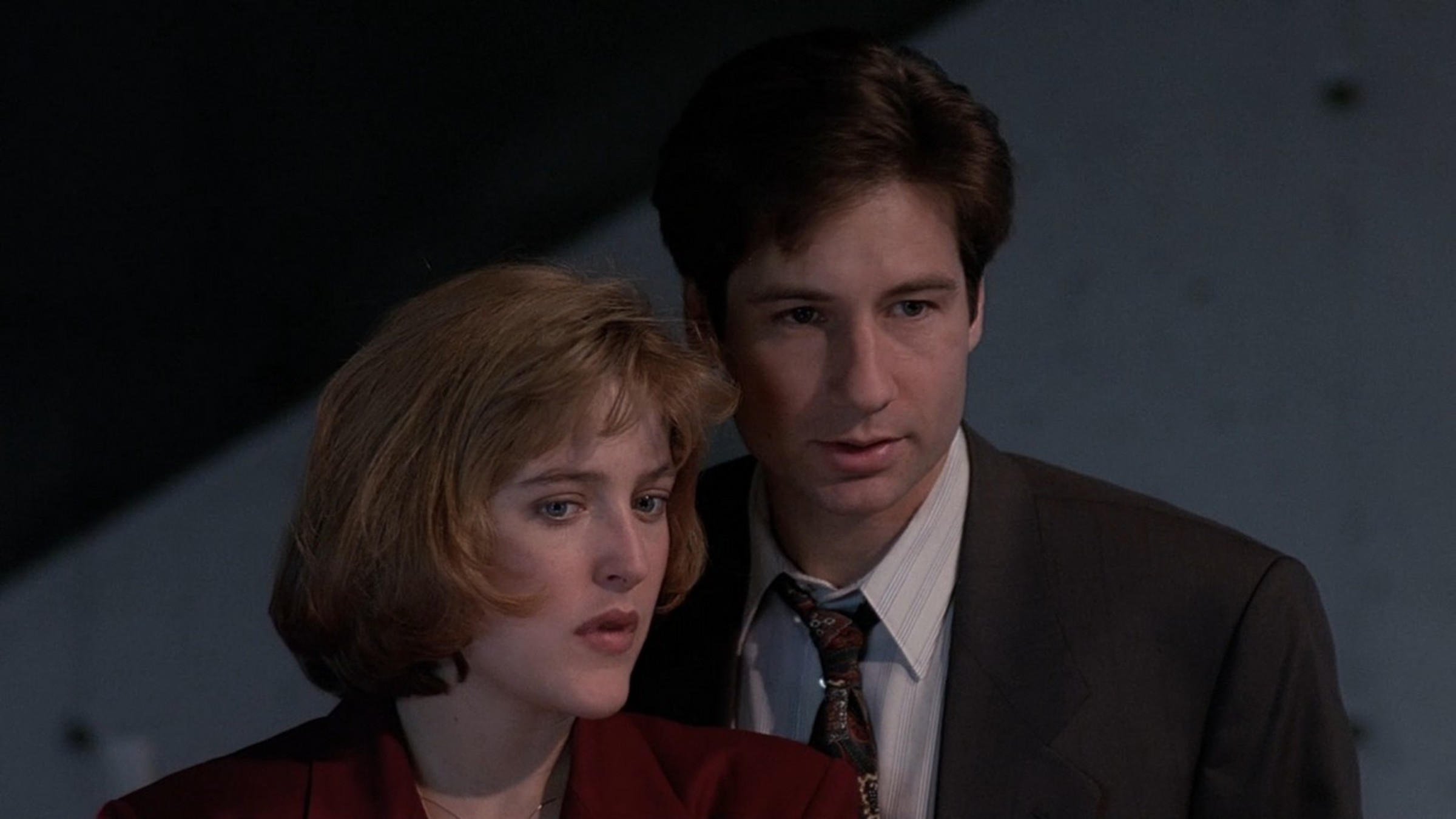 The X-Files Confirms Its Mulder Replacement, Adding Tenet Star to Ryan ...