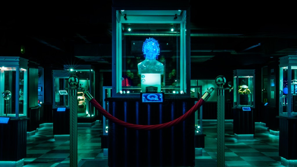 8 Years Ago, Black Mirror Confirmed the Biggest Fan Theory in the Most ...