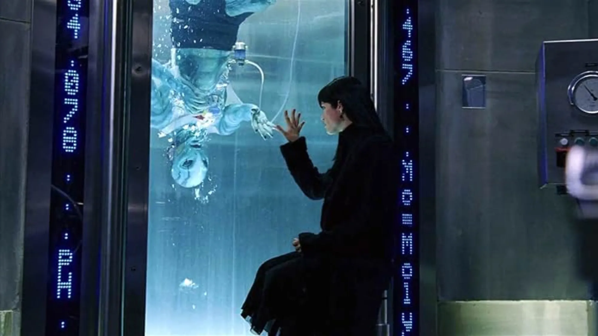 HBO Max Users Have a Week Left to Watch One of The Best Comic Book ...