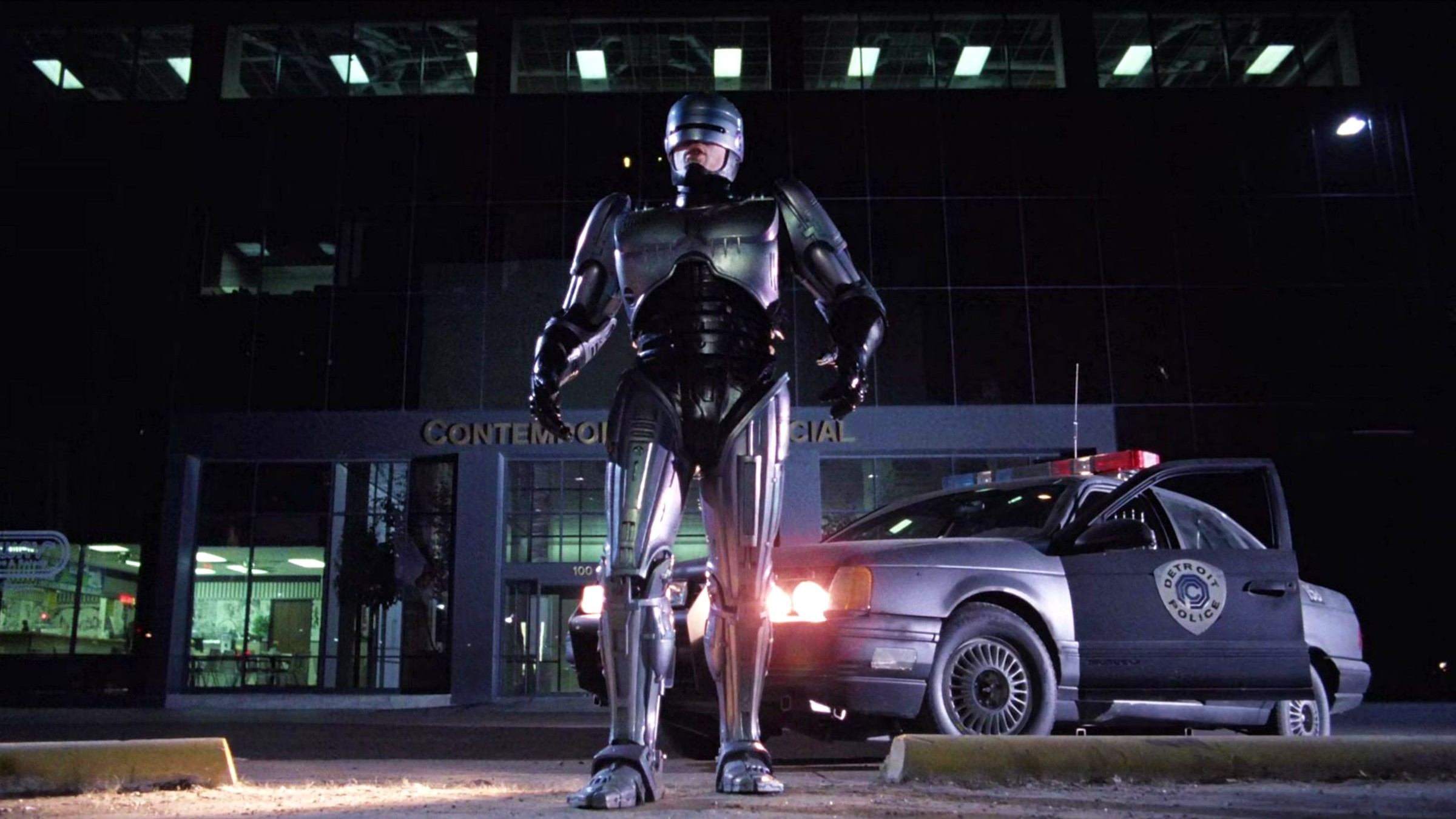 14 Years After Its Viral Tweet Origin, a Bronze RoboCop Statue Has ...