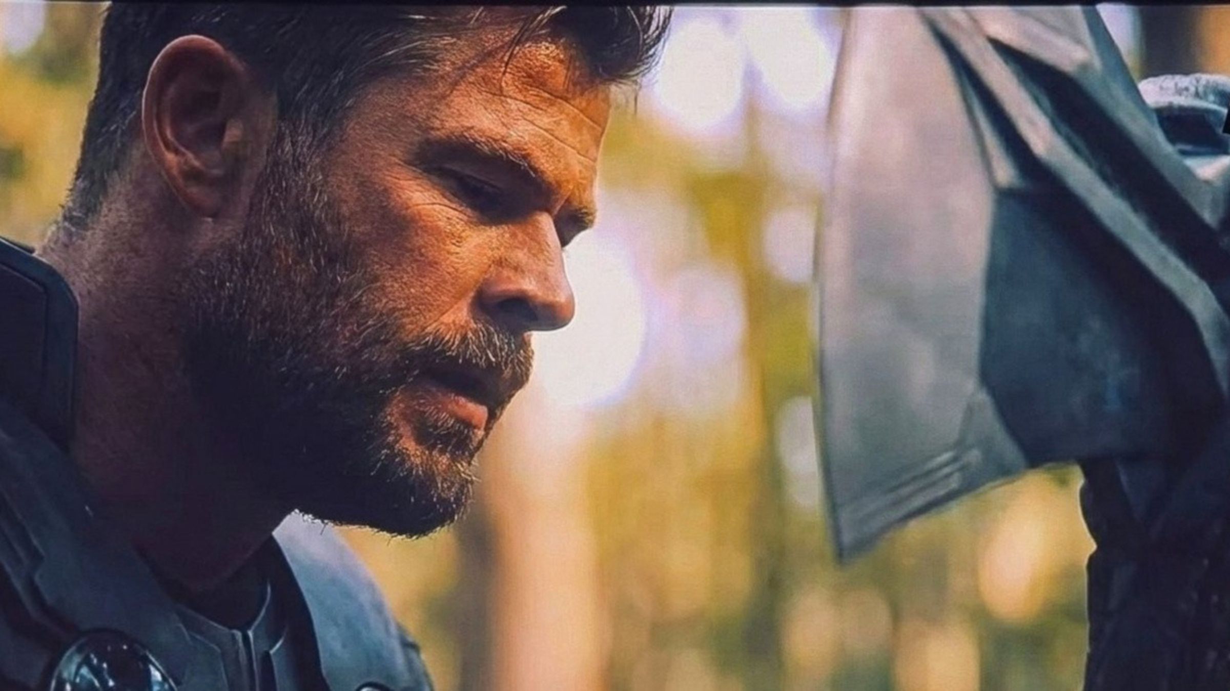 Chris Hemsworth Breaks Silence on Thor's MCU Future, Hinting at Thor 5 ...