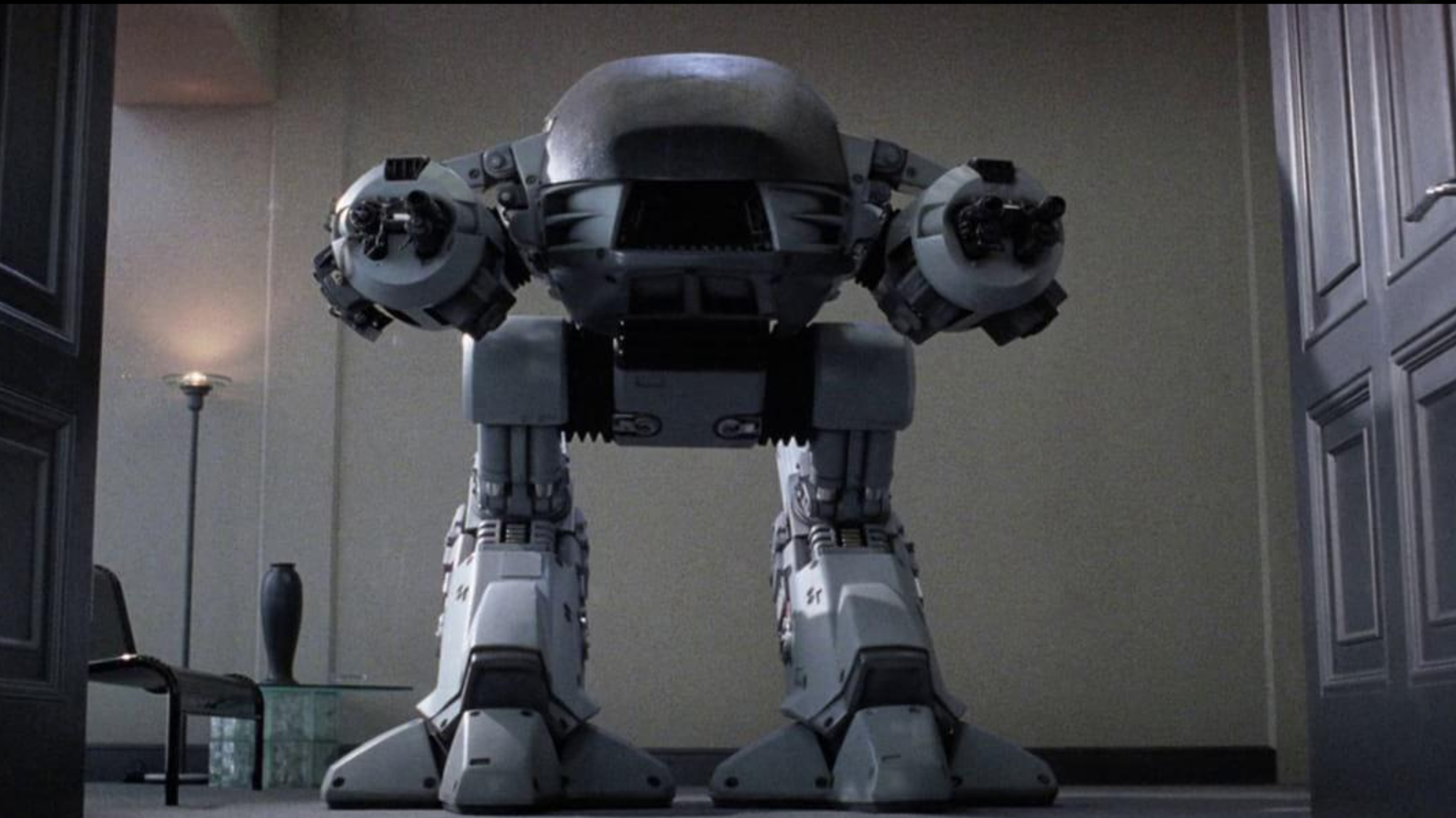 7 Coolest Sci-fi Movie Weapons of All-Time (That Aren't Ligthsabers ...
