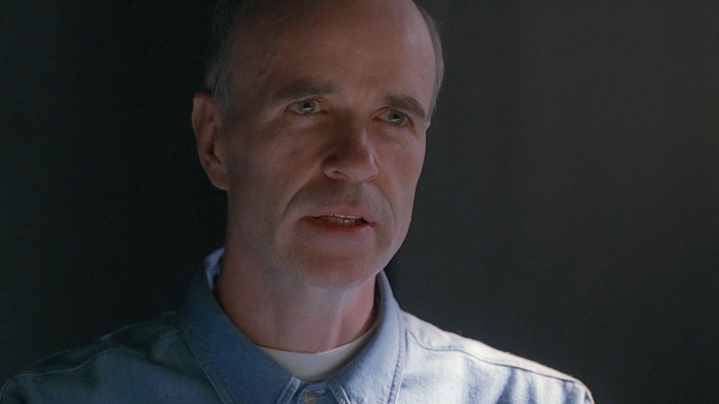 Tom Noonan, Manhunter & RoboCop 2 Star, Dies at 74 - ComicBook.com