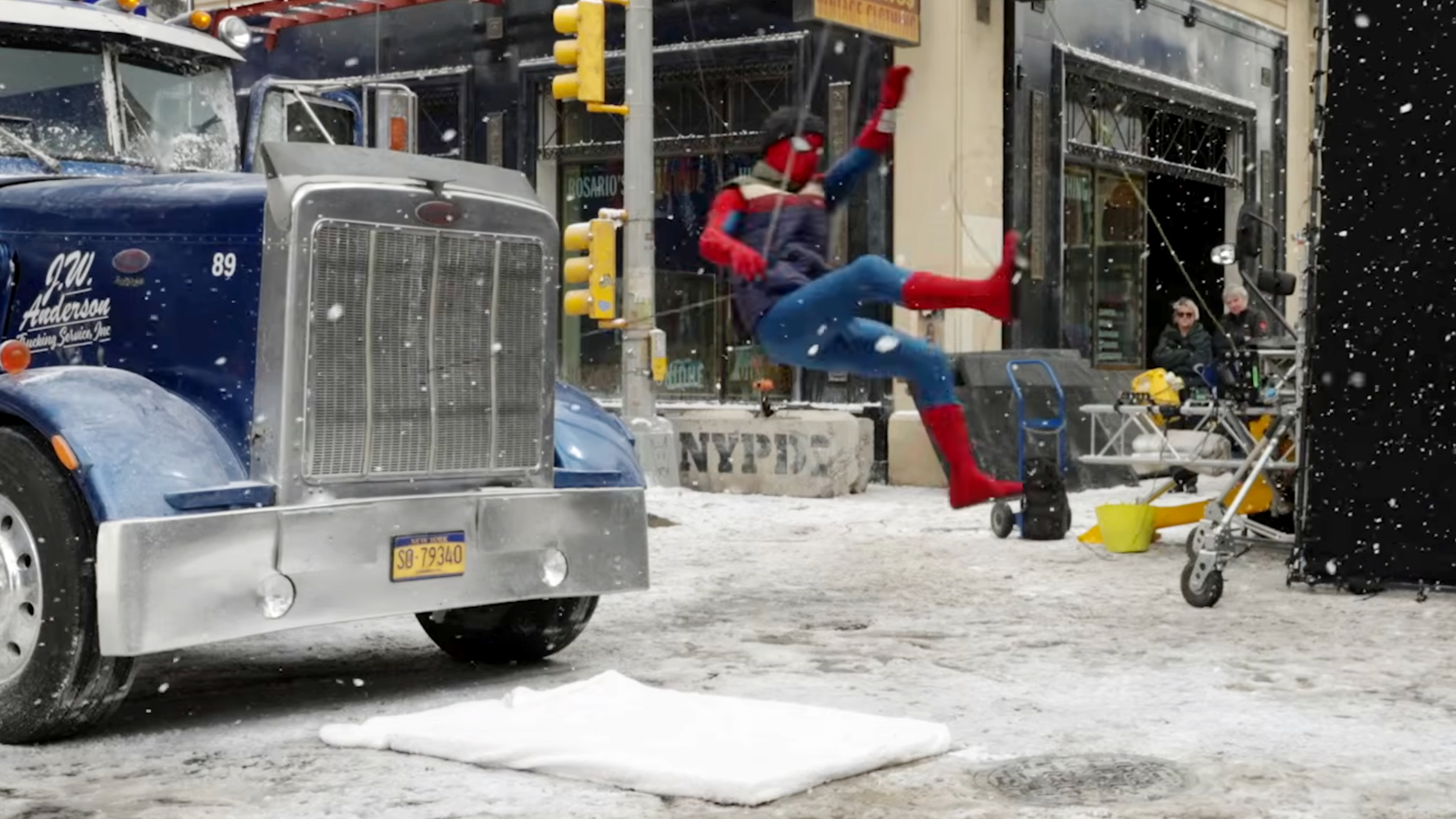 New Spider-Man: Brand New Day Footage Repeats an Andrew Garfield ...