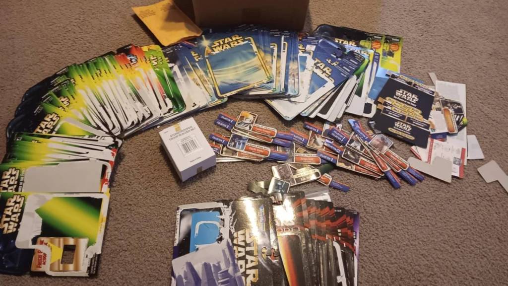 Star Wars Fan Posts Epic (But Hilarious) Collection of His Vintage ...