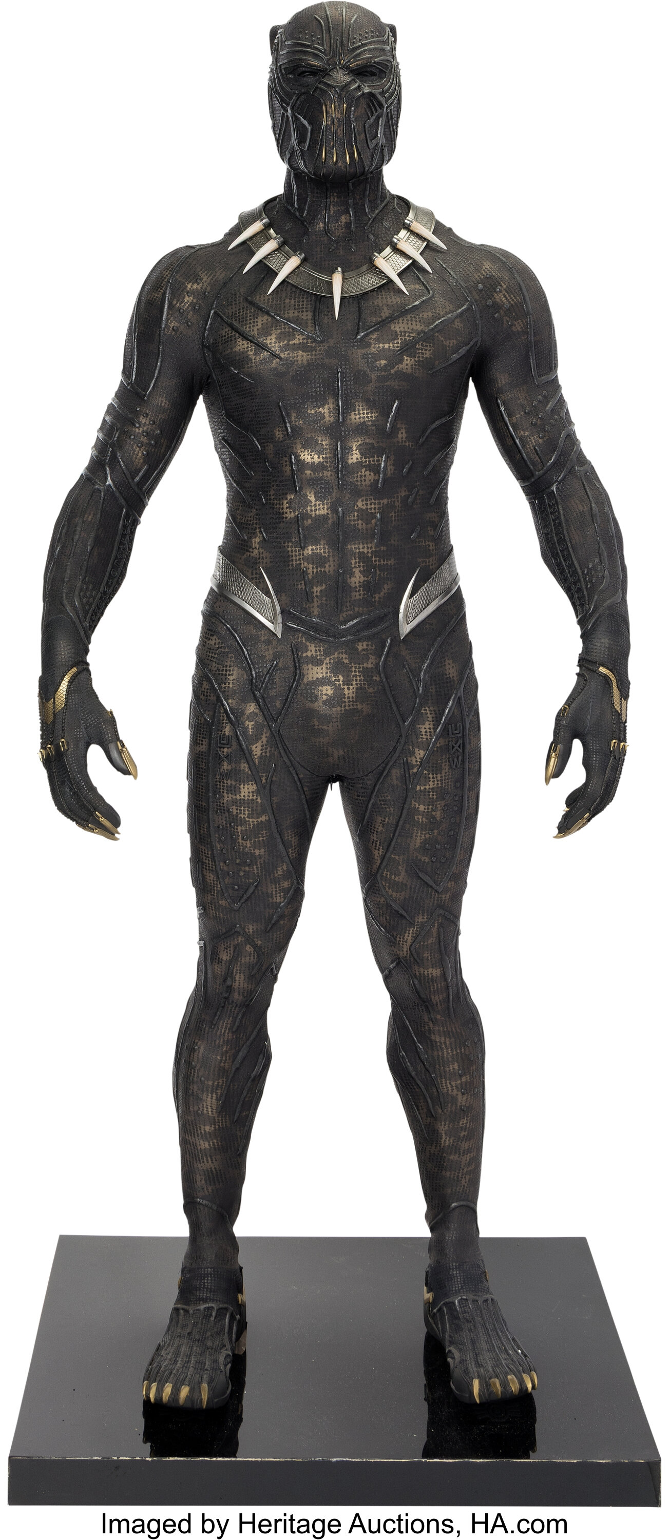 One of Marvel's Best Ever Supervillain Costumes Is Officially Up For ...